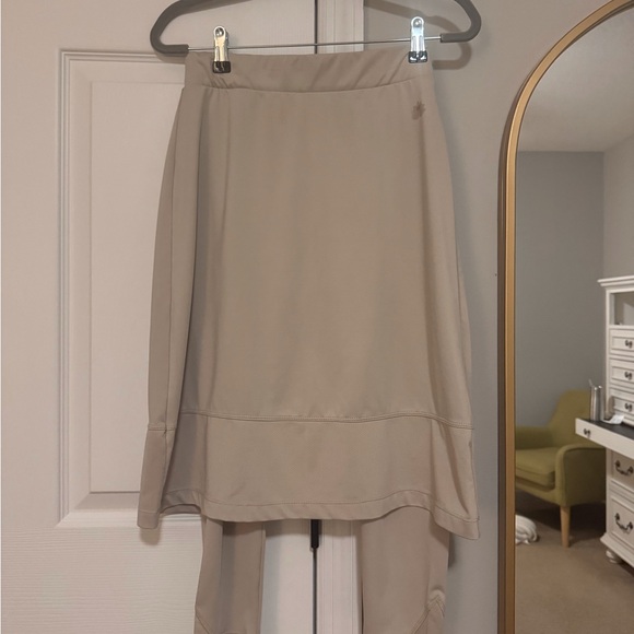 snoga athl | Skirts | Snoga Athletics Beige Skirt | Poshmark